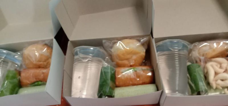 Snack Minum by Wahyu Catering