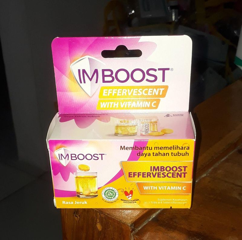 IMBOOST EFFERVESCENT WITH VITAMIN C ( isi 8 tablet )