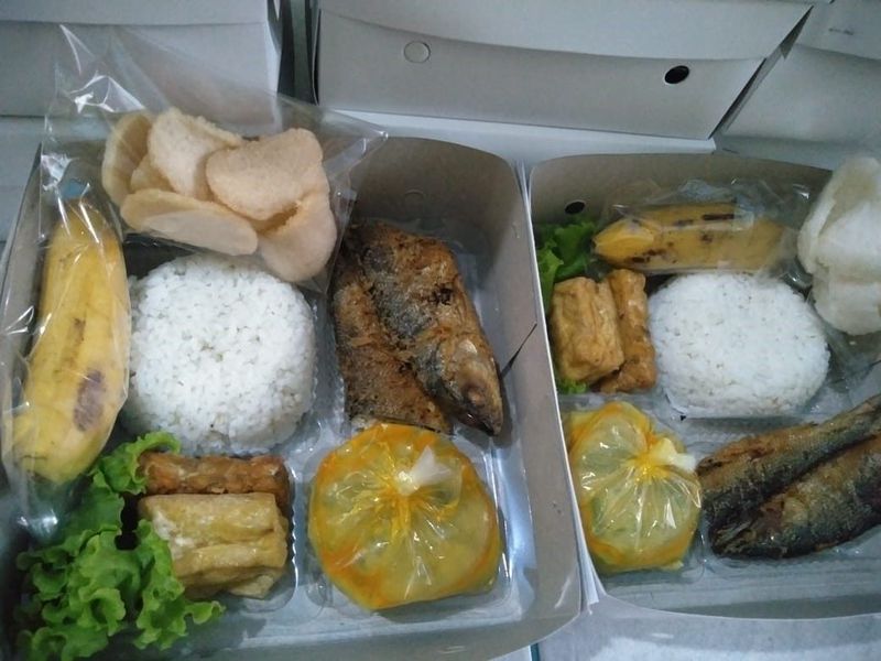 Makan Paket 13