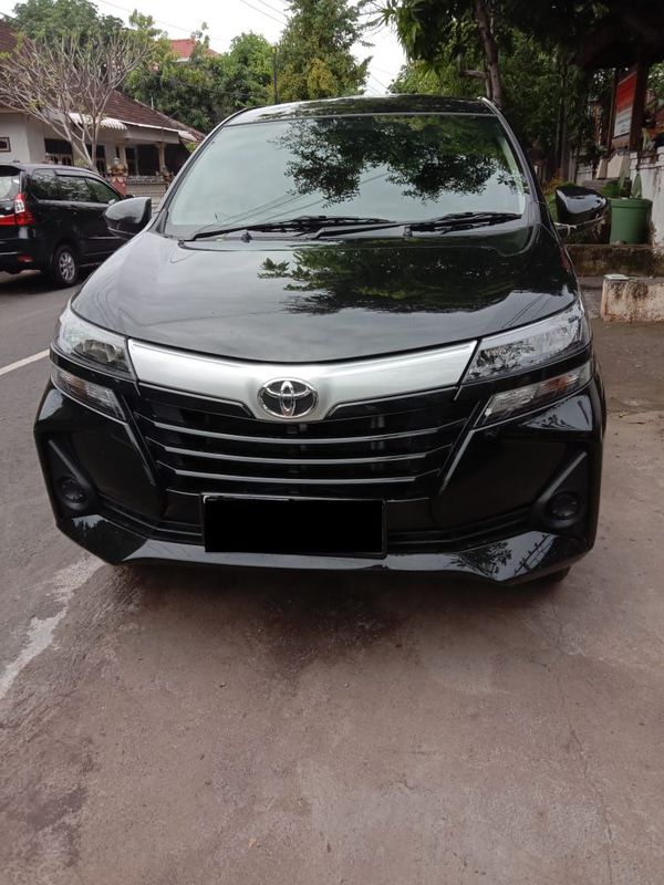 TOYOTA AVANZA TYPE E TAHUN 2017 ( HARIAN) + BBM