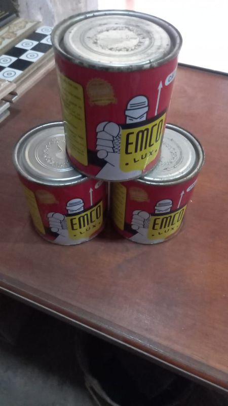 Emco Lux Cat Kayu & Besi ( Hitam)