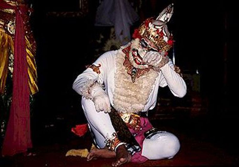 Pakaian tari Hanoman