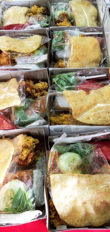 Nasi box Ayam special