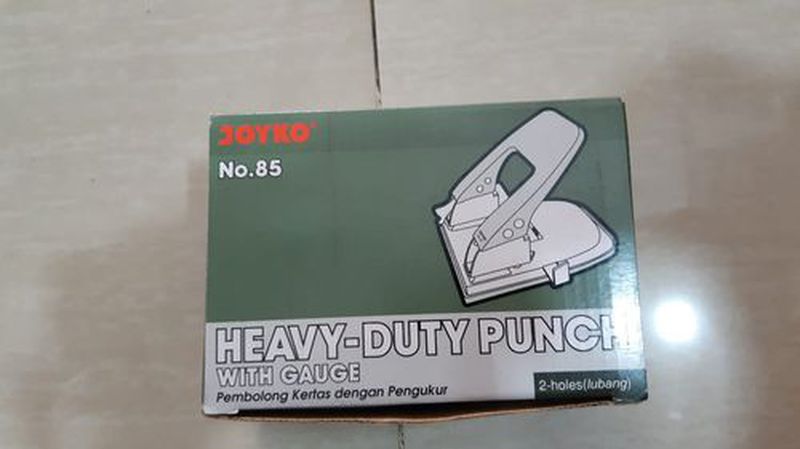 Punch Pembolong Kertas Ukuran Besar