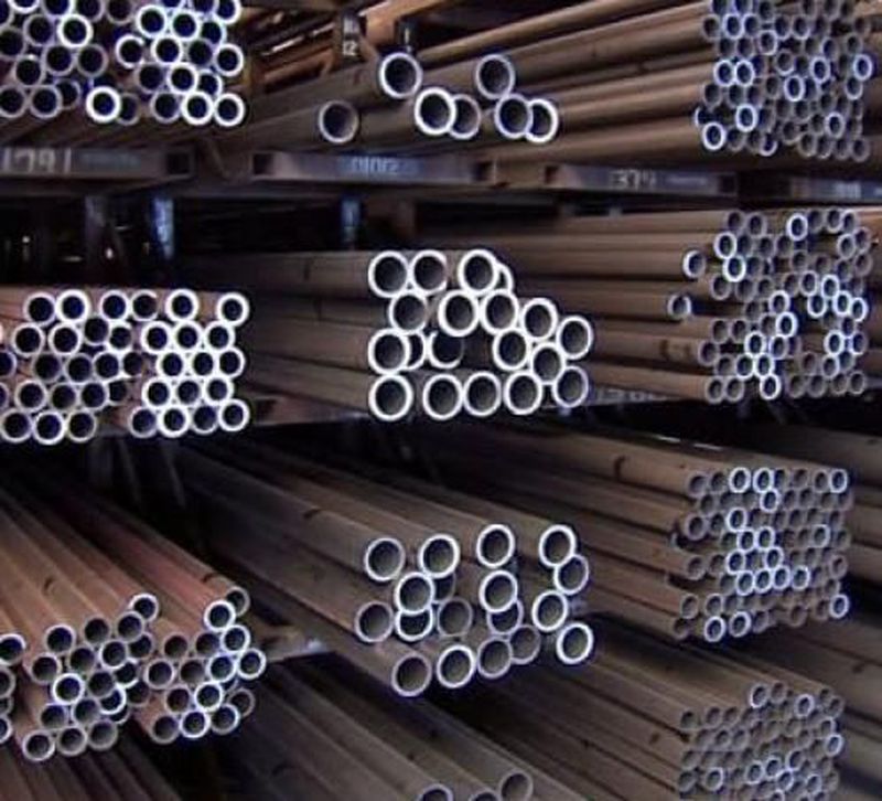 Pipa Besi 1 1/2 Inch