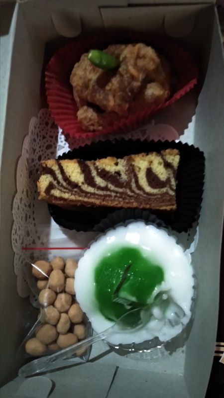 kue box 25