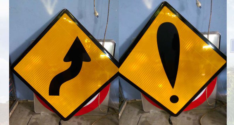 Rambu lalu lintas uk 75cm 3M prismatic