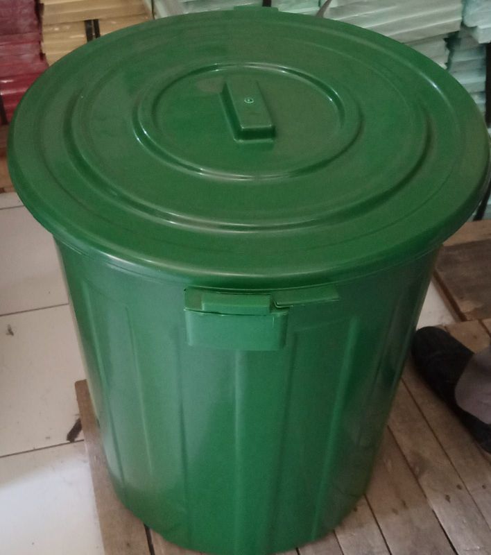 Ember Air 80 Liter Dengan Tutup / Tong Air / Gentong Air
