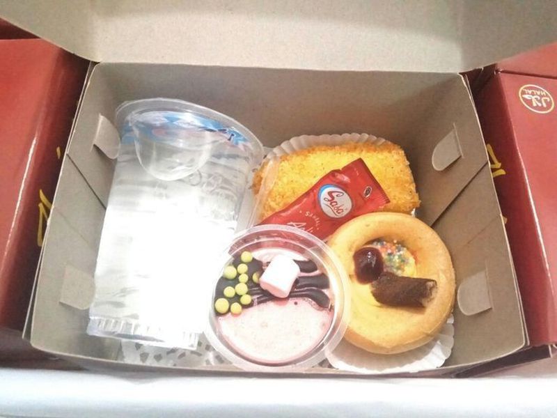 Paket Snack Box 2