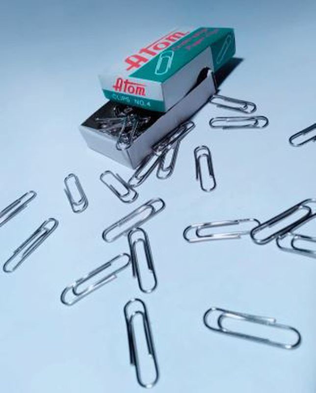 Paper Clip Atom No 4 (Oval)