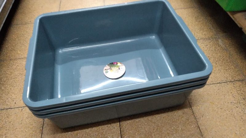 Bak Plastik Kecil