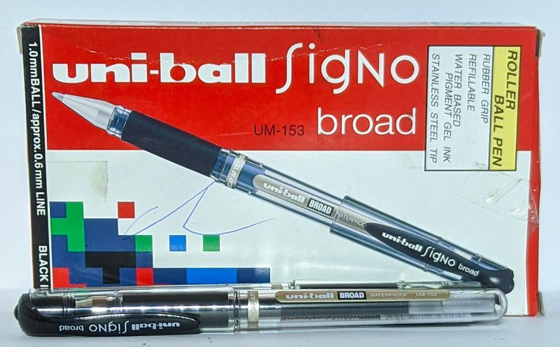 Ballpoint Signo UM-153