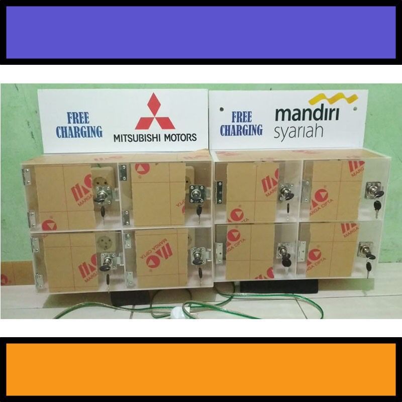 CUSTOM BOX CHARGER HP AKRILIK 4 PINTU