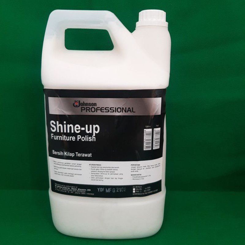 Pembersih kayu (Shine Up Johnson 4 Liter Furniture Polish) by yoma