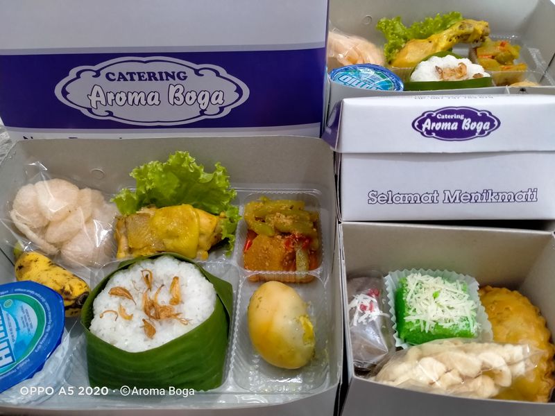 paket snack dan nasi bok