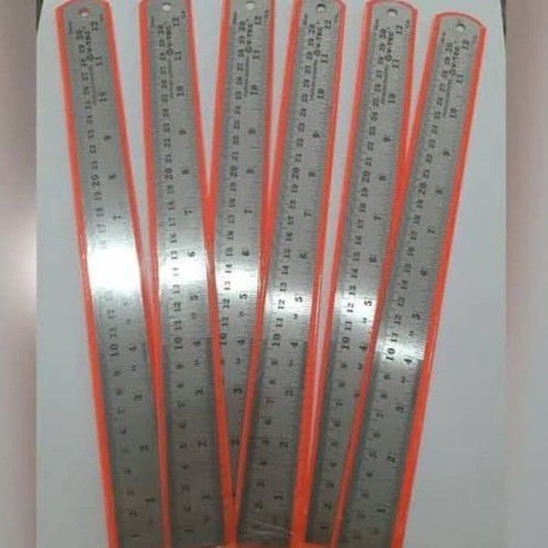 PENGGARIS BESI 30 cm