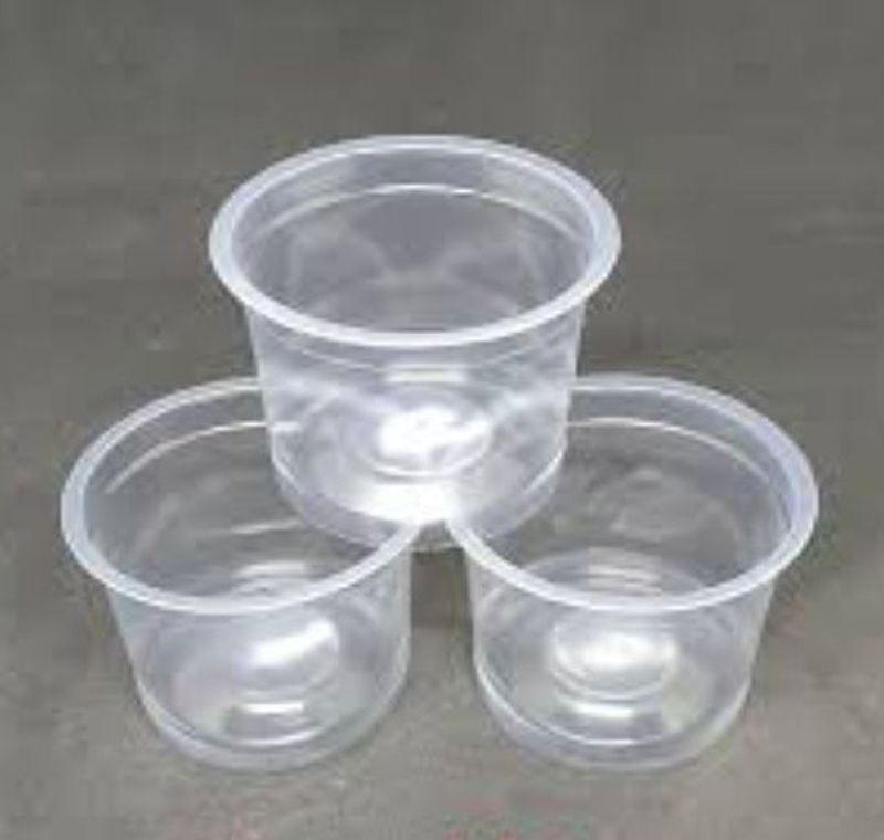 Cup plastik Kecil