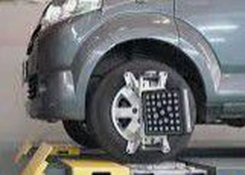 Spooring Balancing Roda Depan Kanan Kiri Suzuki APV