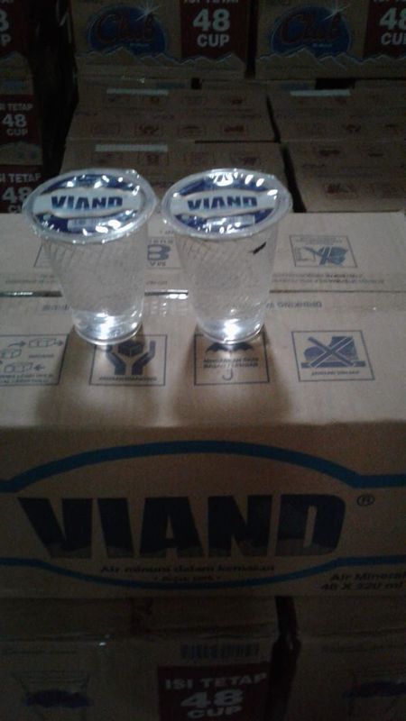 air Viand gelas