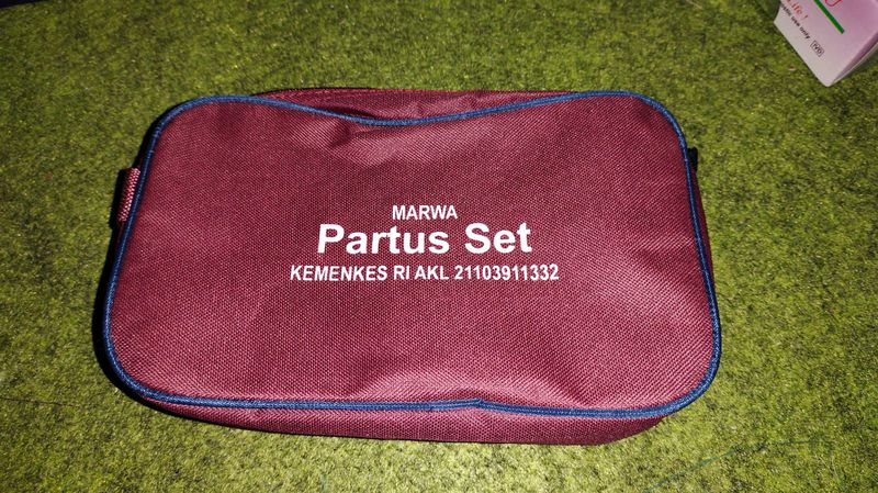 Partus Set