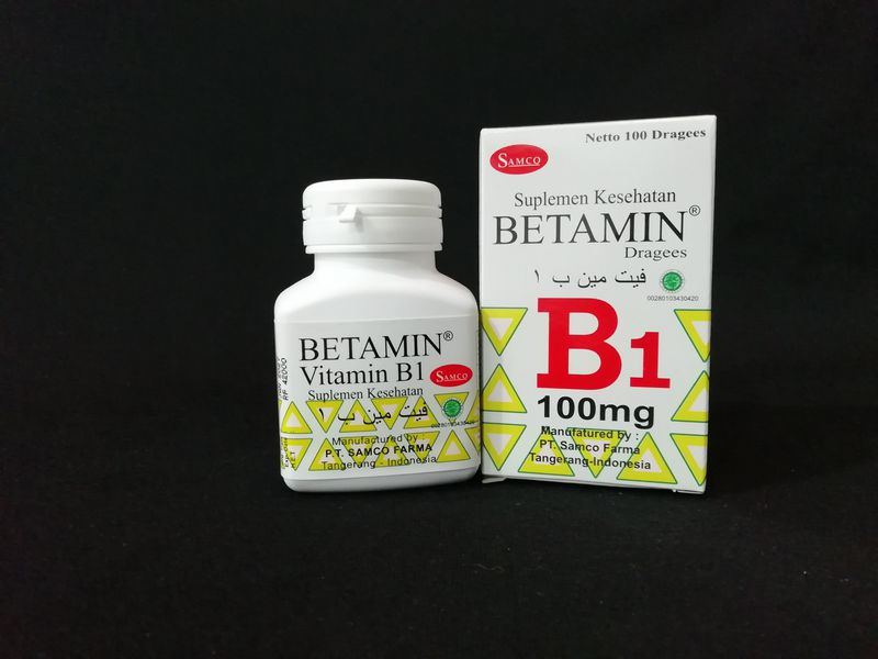 Betamin 100s (Botol)