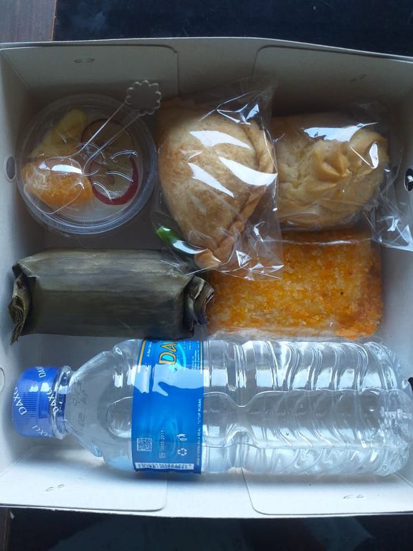 Paket Snack 4