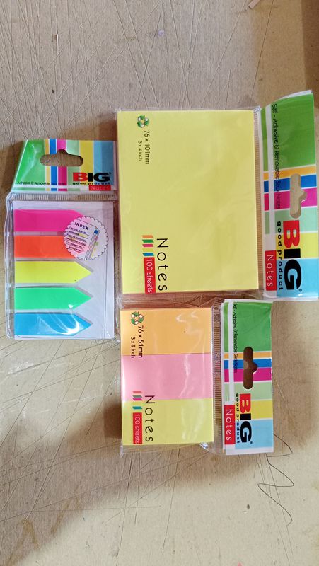 Post It - Besar