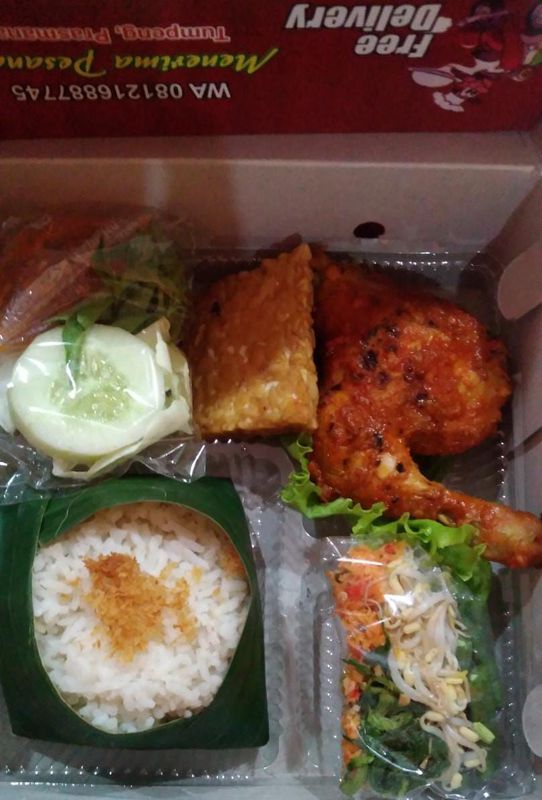 Nasi Ayam Bakar Paket A by Enggal Kediri