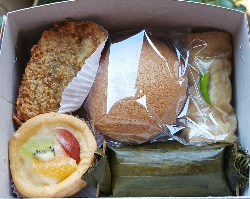 Paket Snack Box 15 DeeSQi Catering