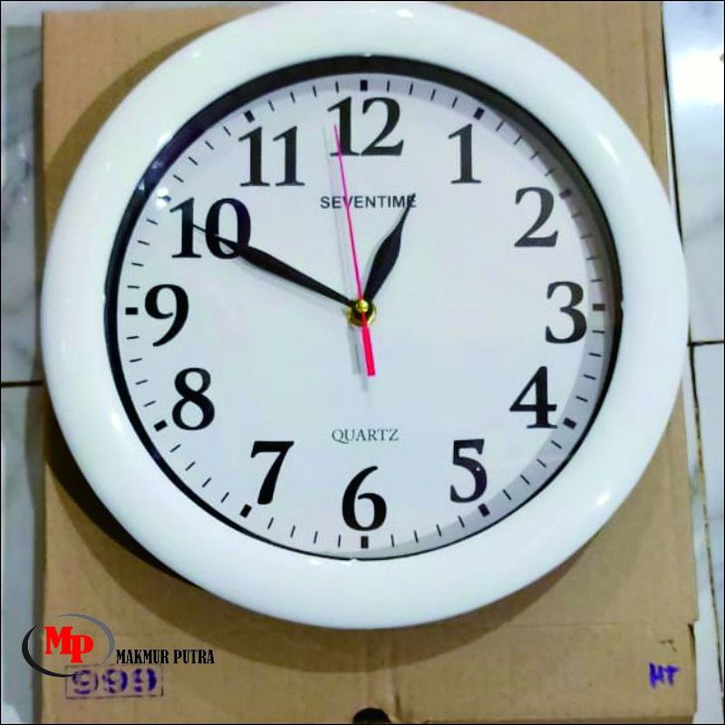 Jam Dinding SevenTime