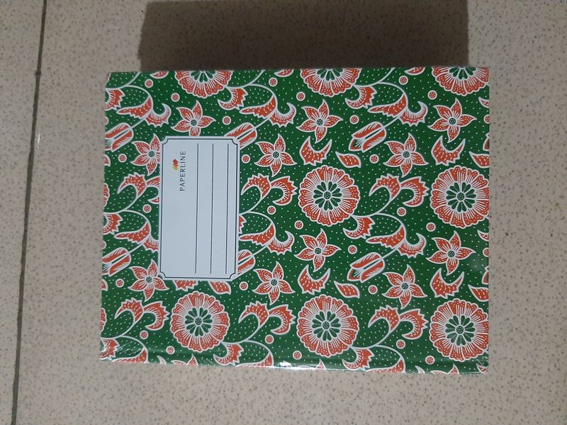 buku folio paperline uk quarto / 100 lembar