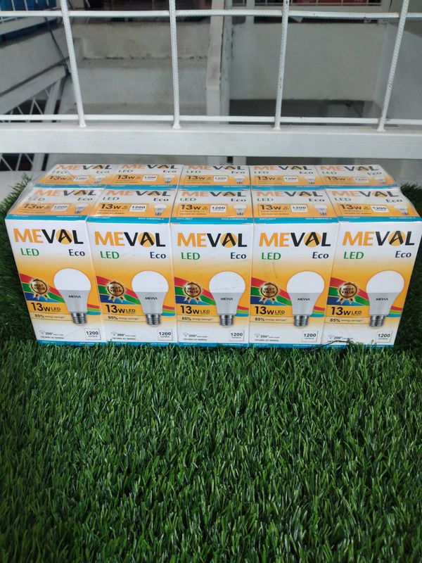 Lampu LED Meval 13 Watt