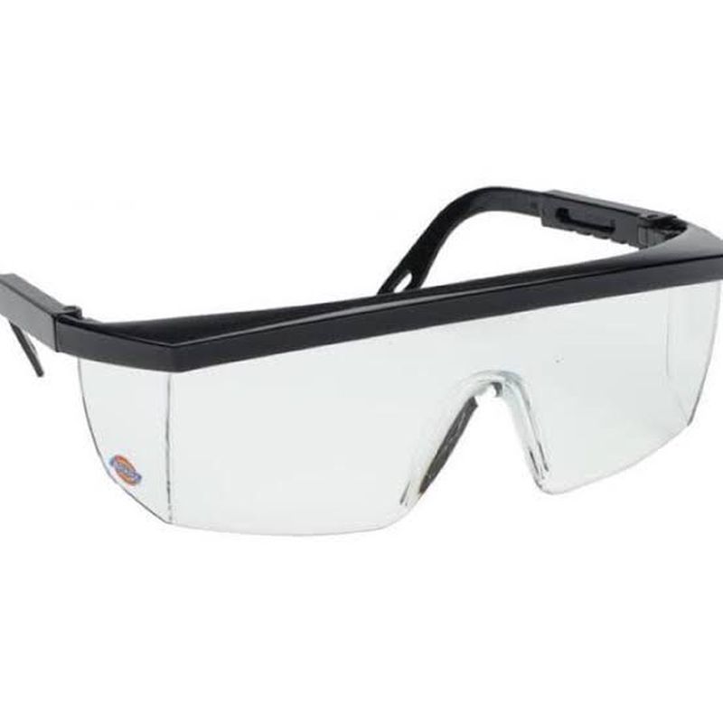 Kacamata Safety untuk petugas potong rumput