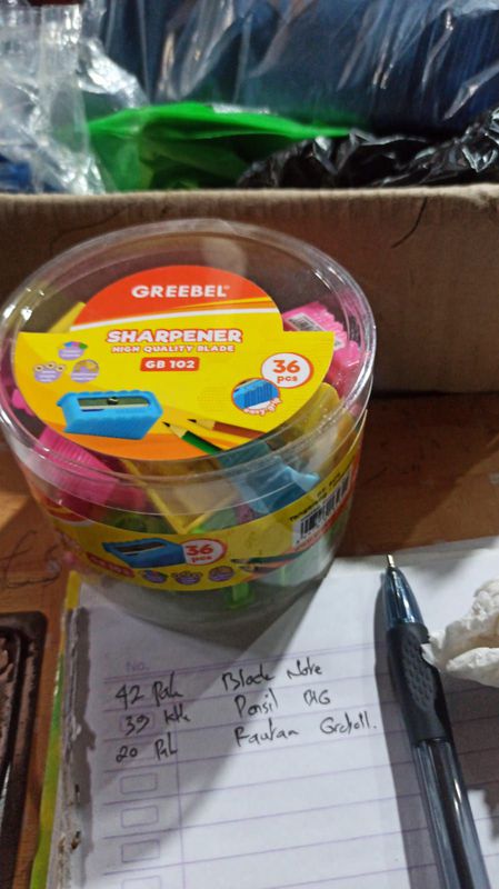 peraut pensil merk greebel