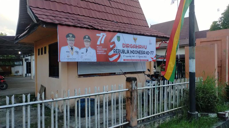 SPANDUK KERANGKA KAYU