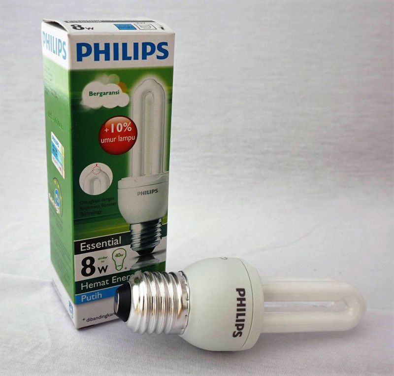 Lampu Essential 8 watt philips
