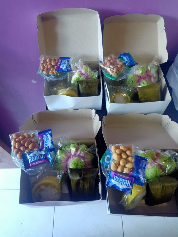 Snack Kotak 10.000