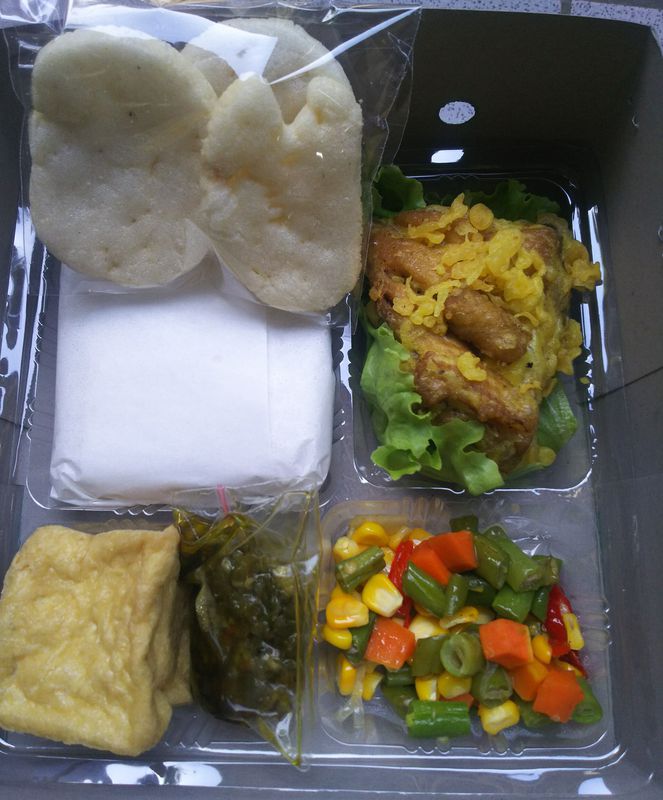 Nasi box standard