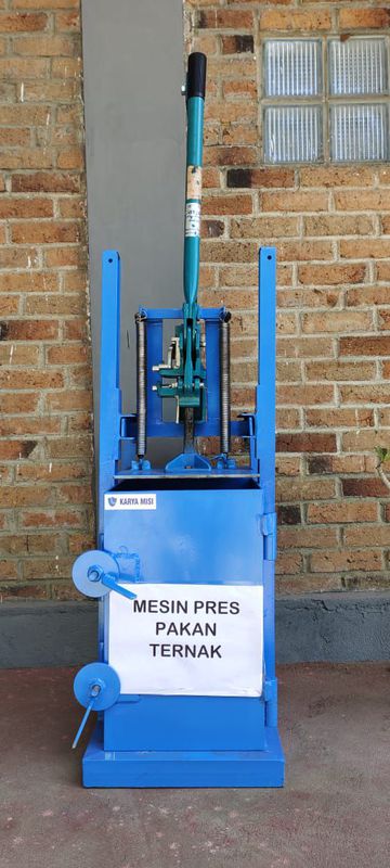 Mesin Press Pakan Ternak Type 1