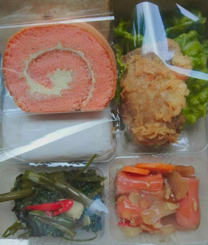 Paket nasi box + snack box
