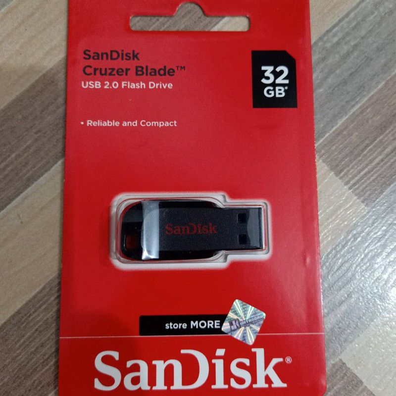 Flashdisk 32 GB Sandisk