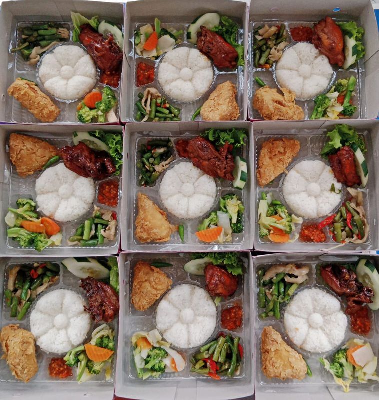 paket rapat snack dan makan