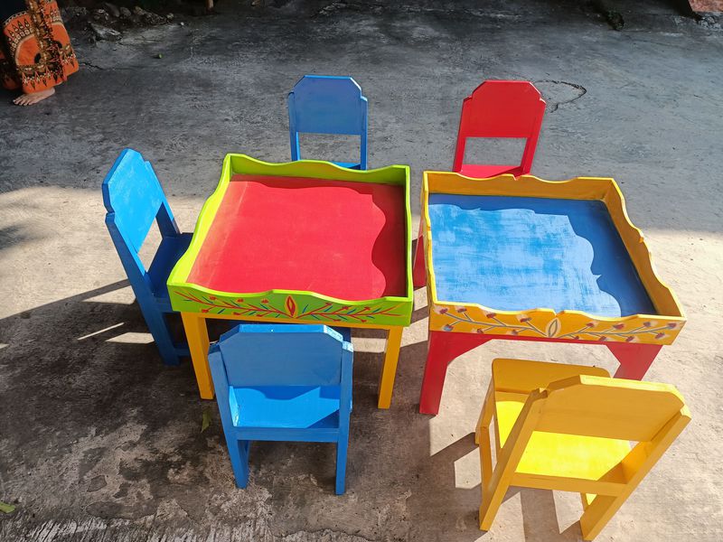 Meja Pasir Kinetik set - Kuning