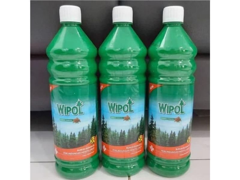 Wipol Botol 750 ml
