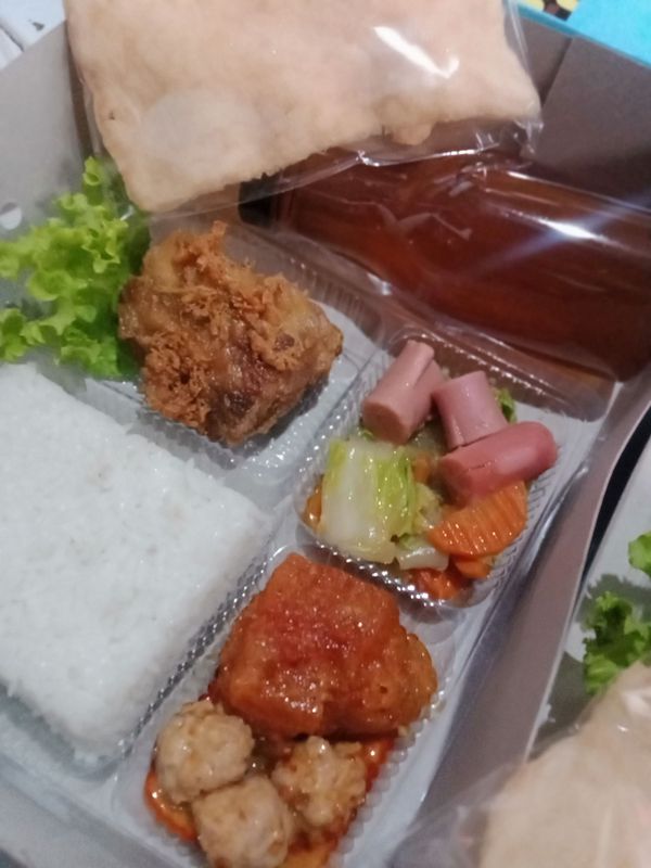 Paket Nasi+Snack