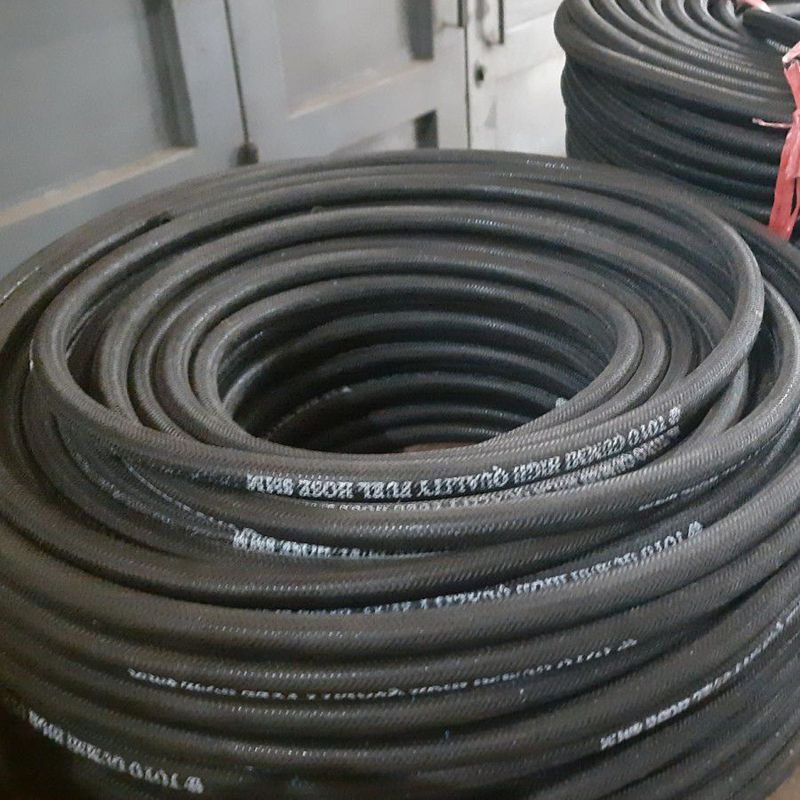 Selang Radiator Mesin Gilas