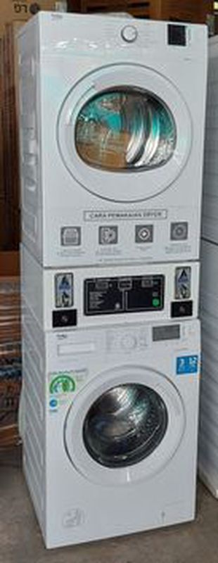 BEKO SET MESIN CUCI DAN MESIN PENGERING COIN