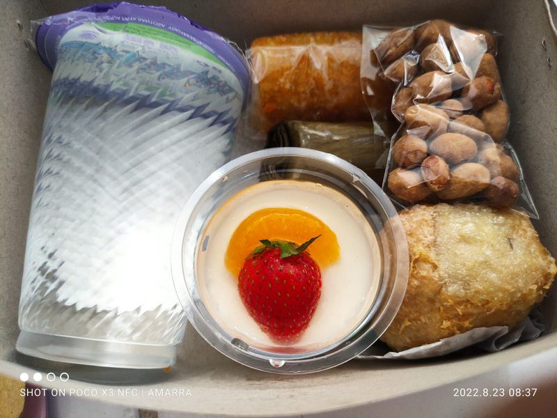 Paket Snack Box 4