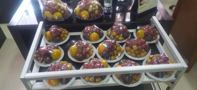 buah keranjang kecil