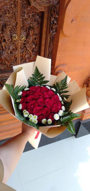 Buket Mawar Merah - Biru